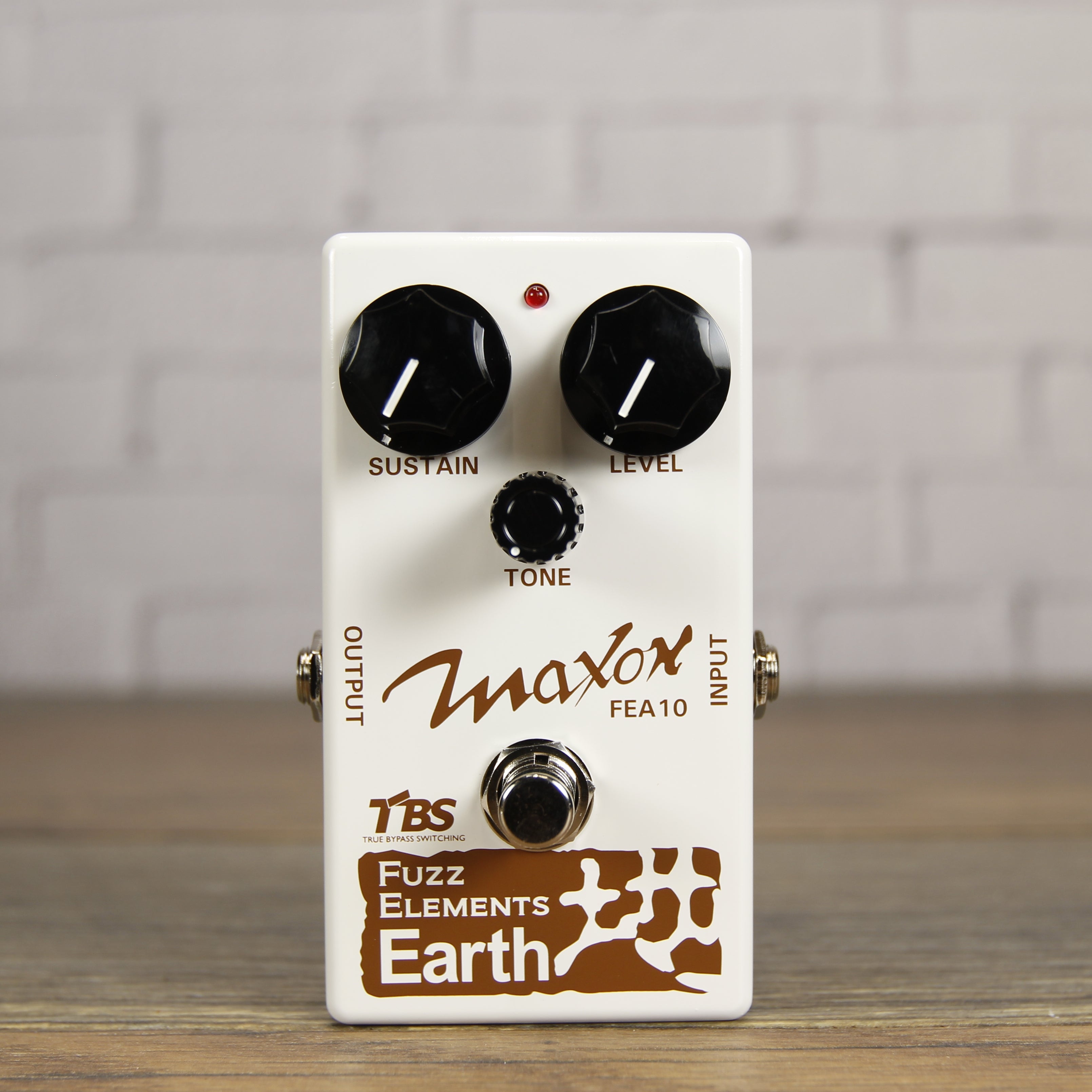 Maxon Fuzz Elements FEA10 Earth Fuzz Pedal
