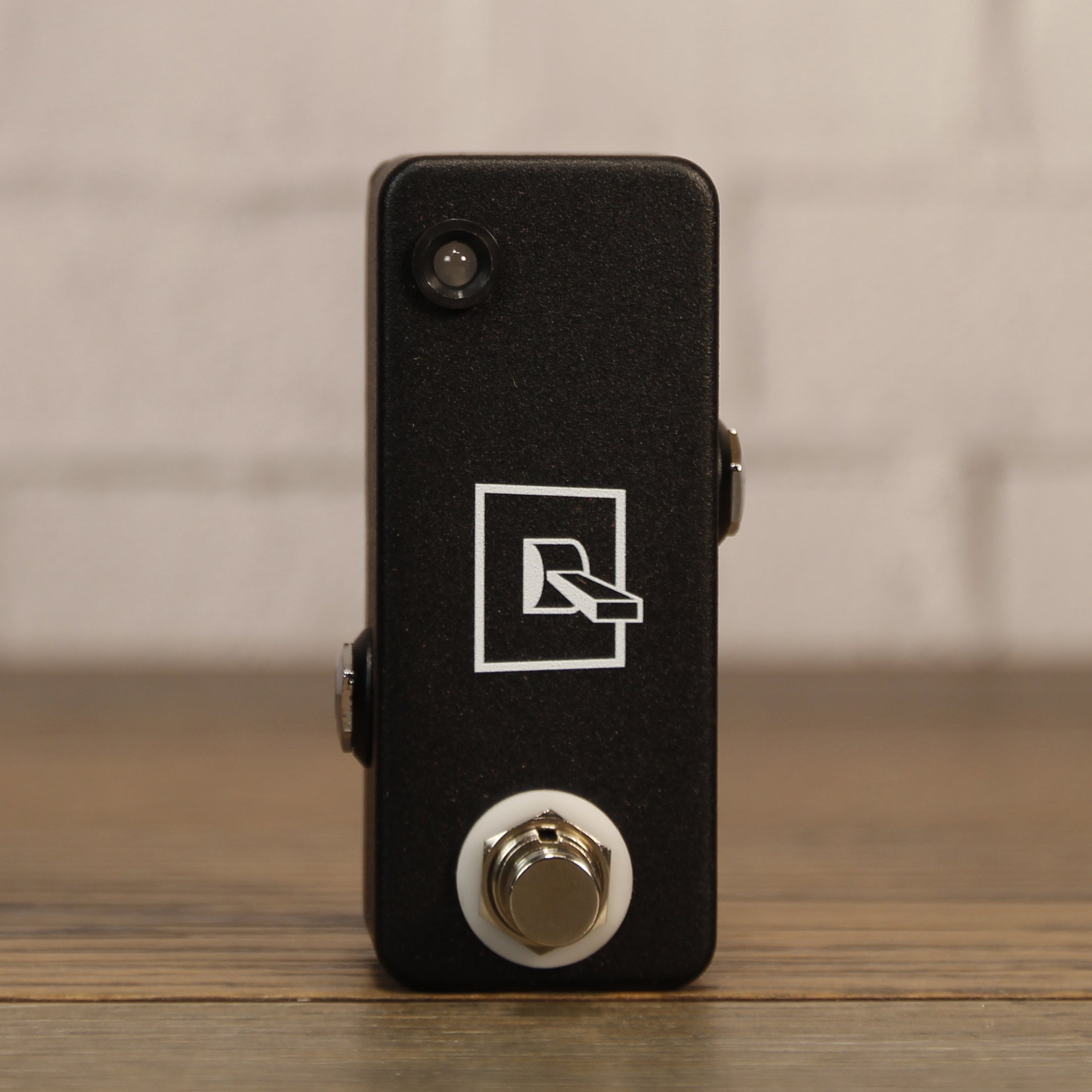 JHS Mute Switch w/Free Shipping